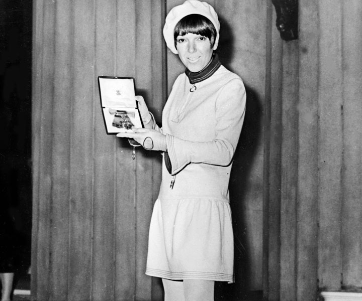 5 phút với biểu tượng thời trang Mary Quant | Harper's Bazaar Việt Nam